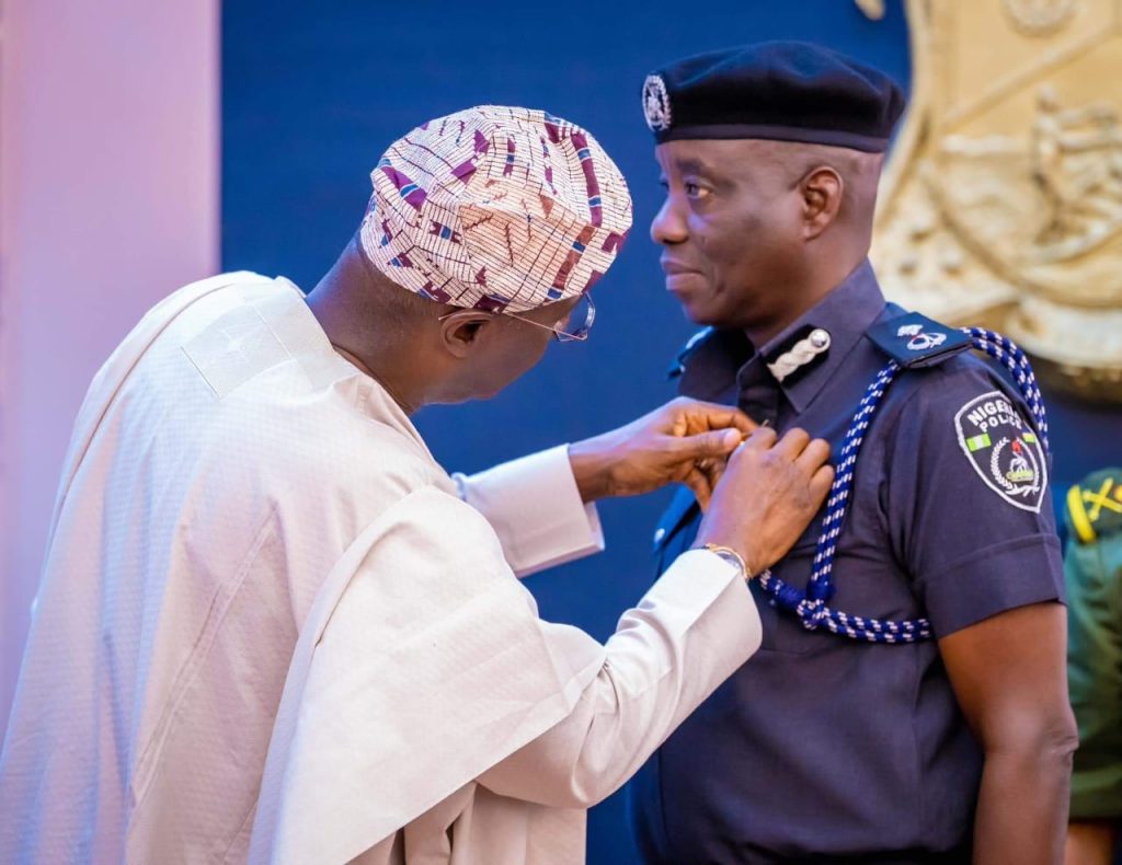 Armed Forces Remembrance Day: Sanwo-Olu Donates N50m To Nigerian Legion ...